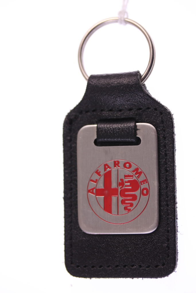 Alfa Romeo – 1990s/ early 2000s? keyring – Classic Leather Fobs